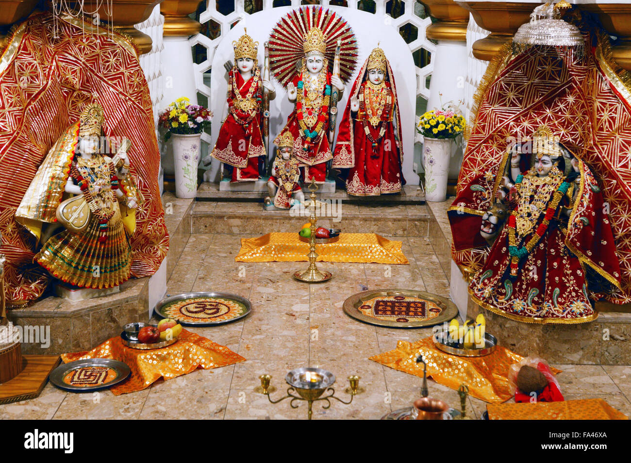 Shrine at Hindu temple during Diwali Stock Photo - Alamy