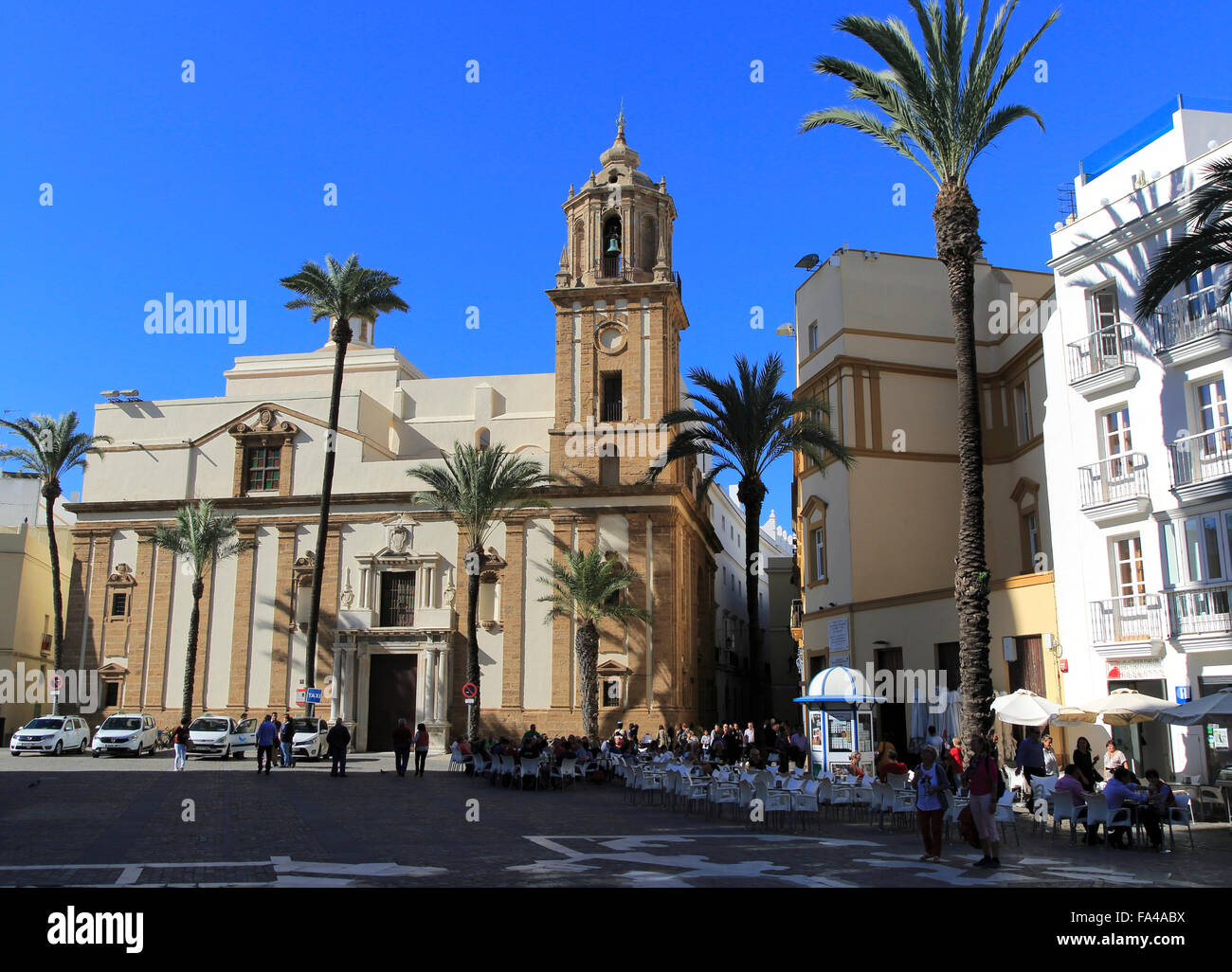 Cathedral square with Iglesia de Santiago church, Cadiz, Spain Stock ...