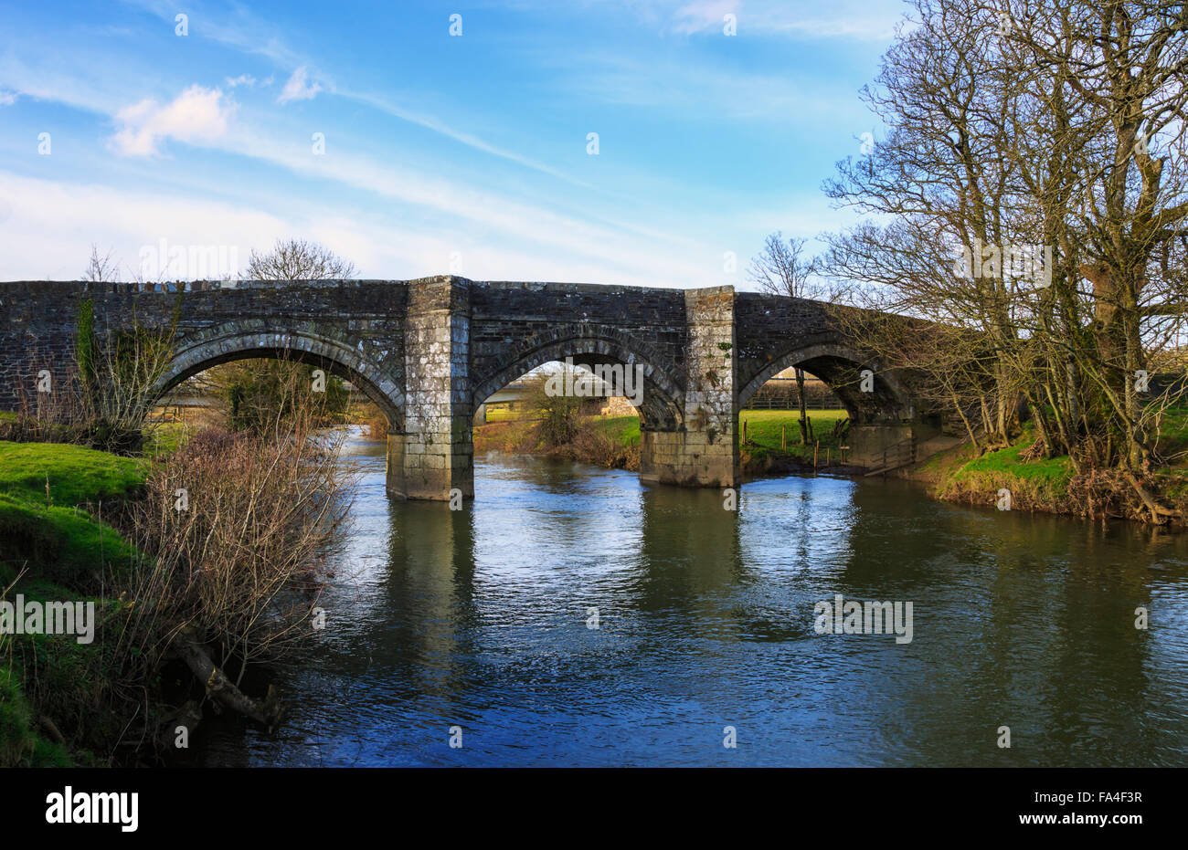 Nether bridge that spans the tamar bewteen launceston and holsworthy ...