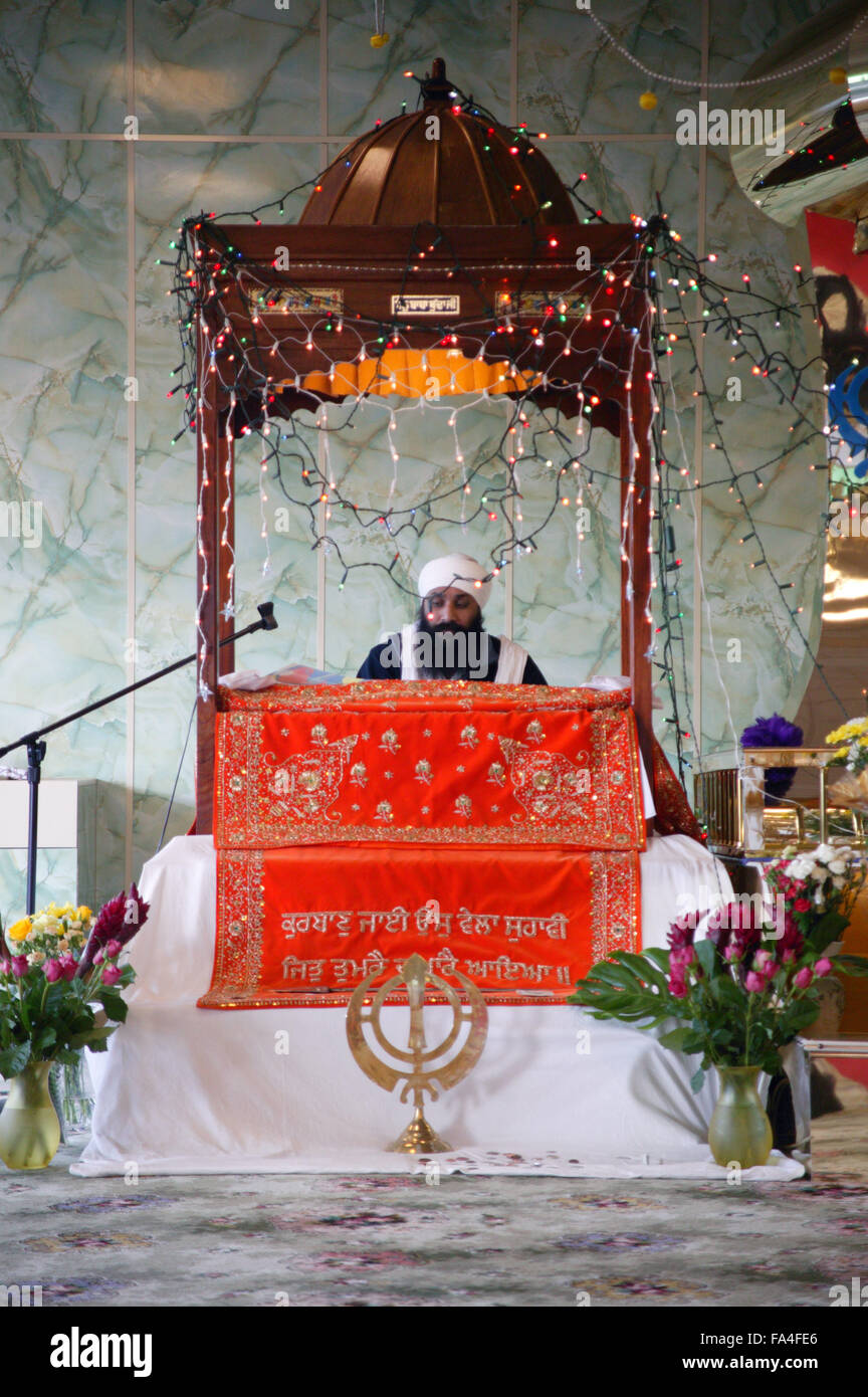 Reading the sacred book at the Sikh Temple, Nottingham Stock Photo - Alamy