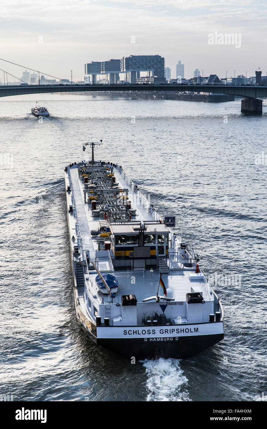 Rhine barge hi-res stock photography and images - Alamy