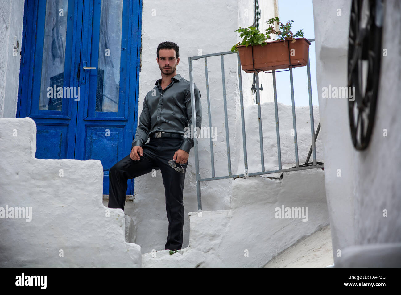 Handsome smiling italian man hi-res stock photography and images - Alamy