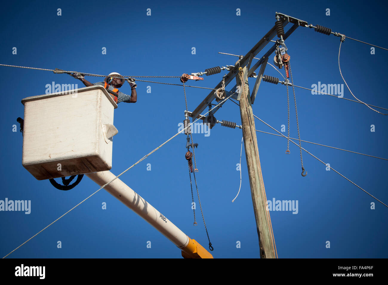 Working electricity lines africa hi-res stock photography and images ...