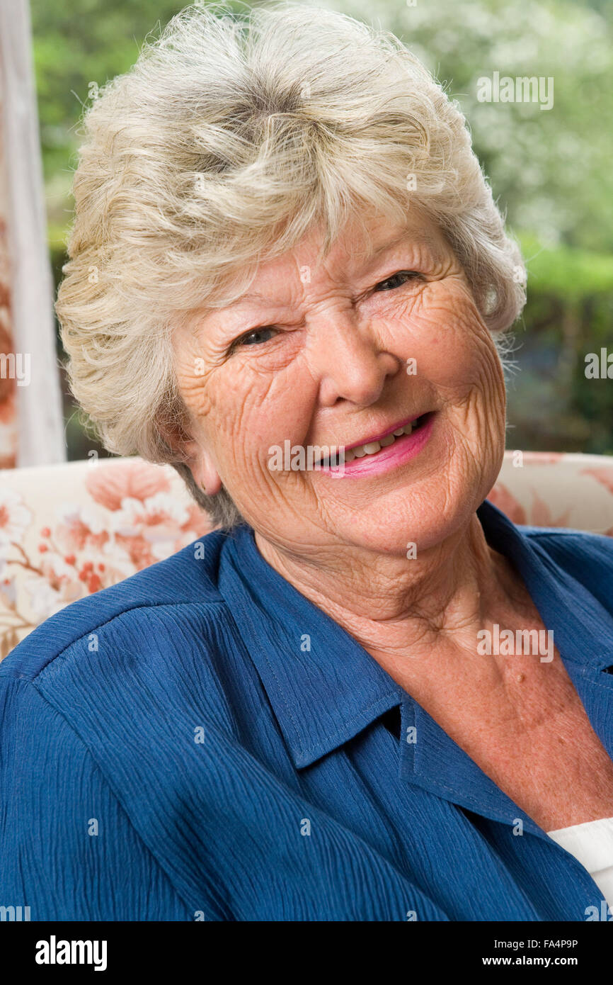 Old age pensioner oap oaps hi-res stock photography and images - Alamy