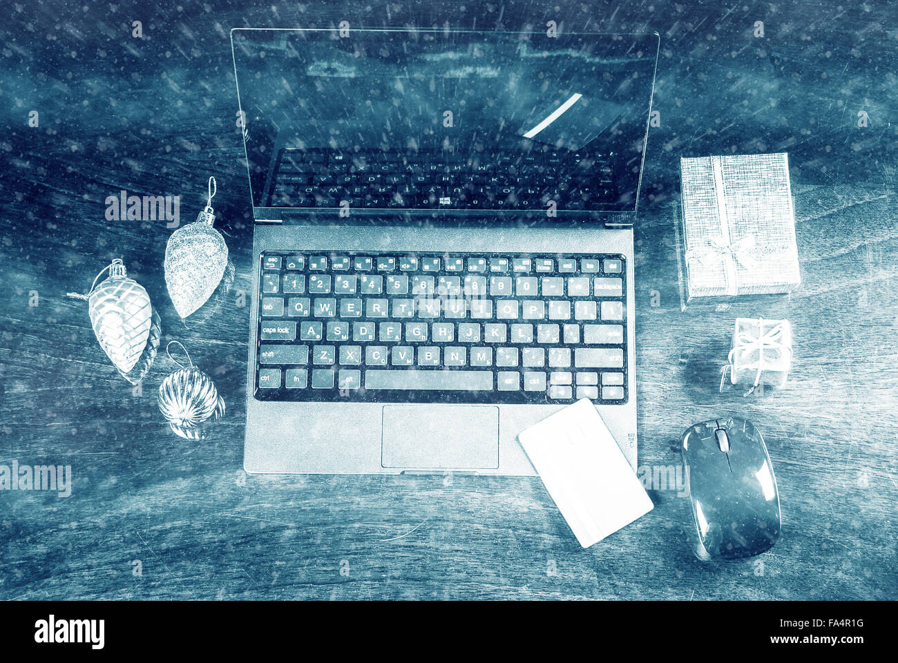 black laptop on wood Stock Photo - Alamy