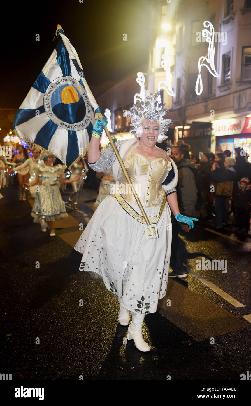 Brighton, Sussex, UK. 21st December, 2015. Thousands of people ...