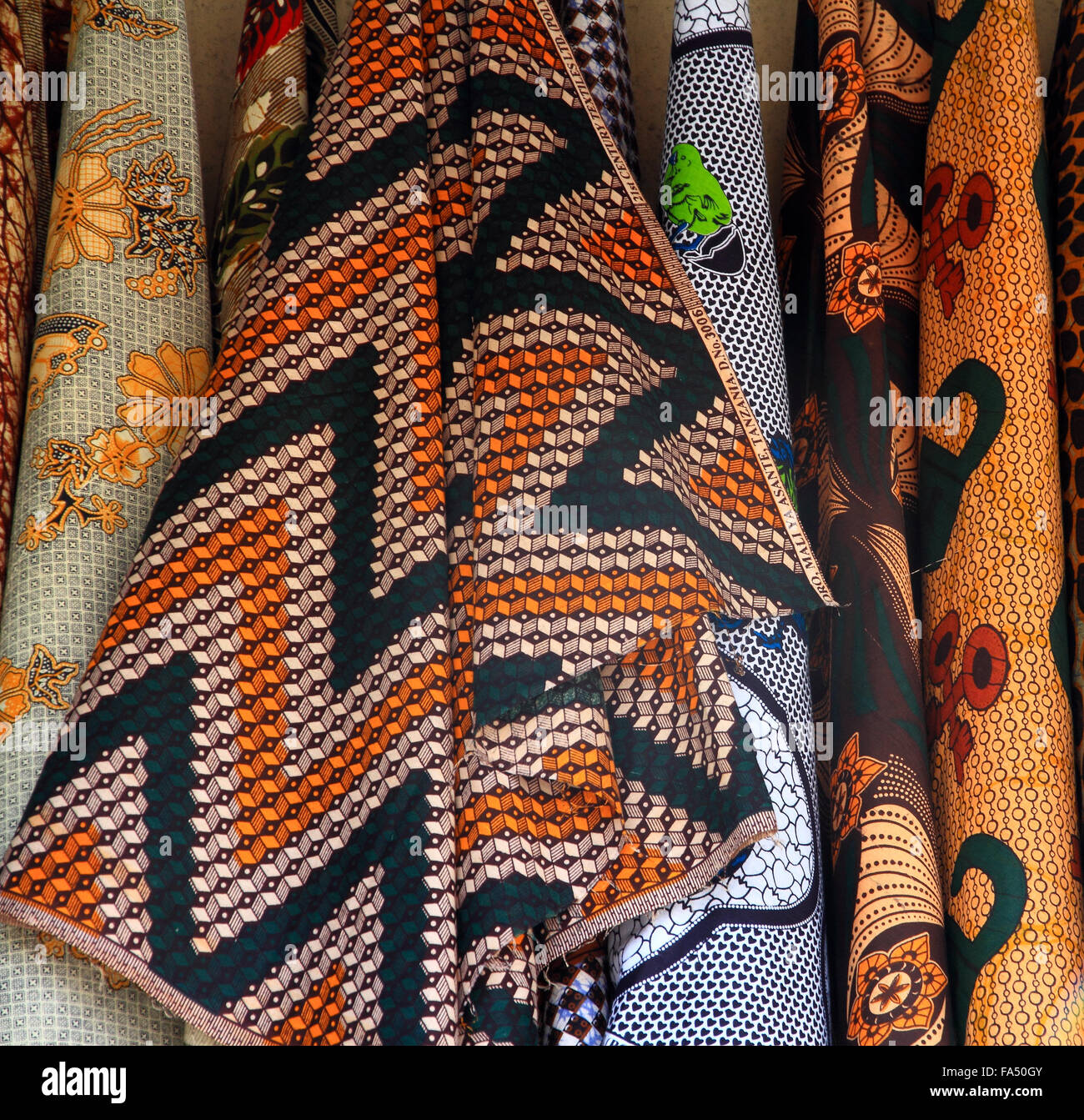 Bolts of fabric hi-res stock photography and images - Alamy