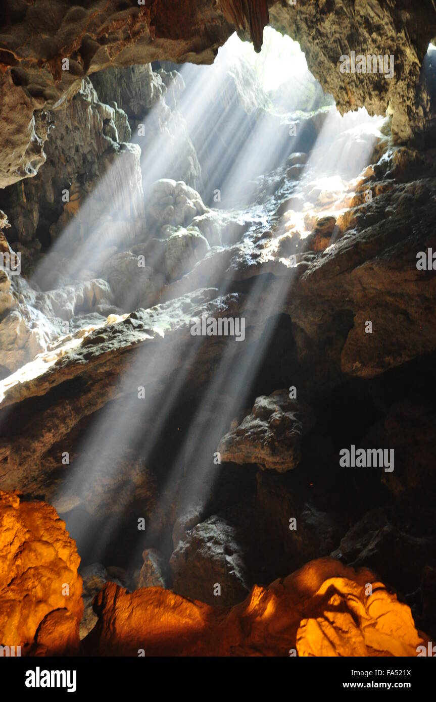 sunrays shining into cave in vietnam Stock Photo - Alamy