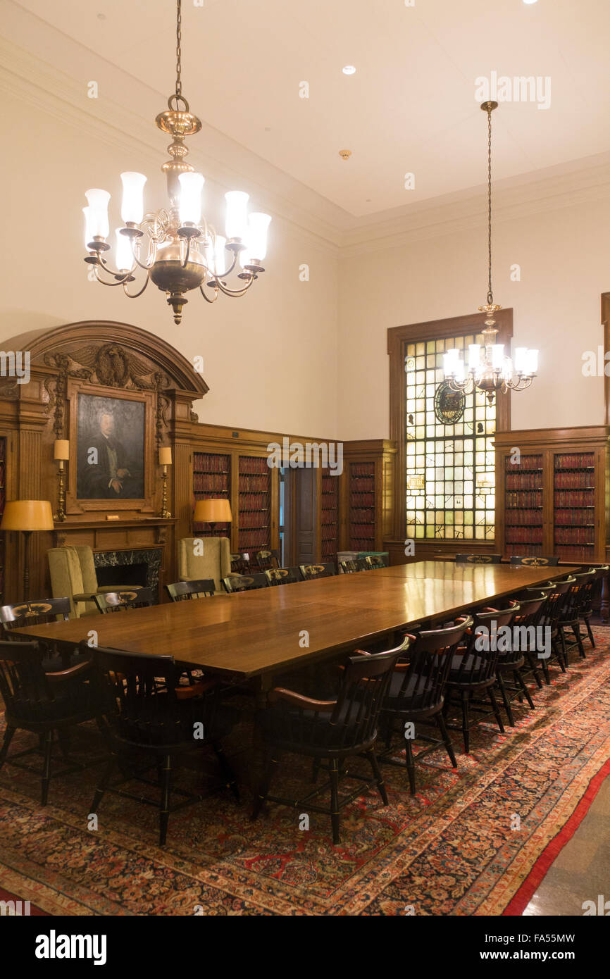 Empty college library usa hi-res stock photography and images - Alamy