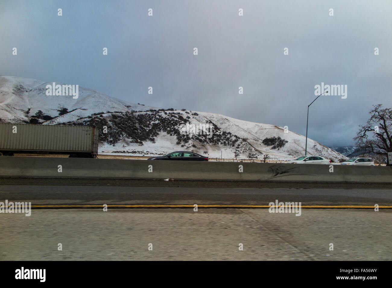 Interstate 5 in the Tejon Pass also known as The Grapevine in December ...