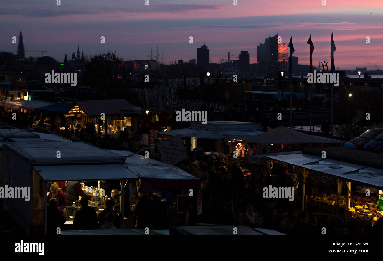 Fischmarkt hi-res stock photography and images - Alamy
