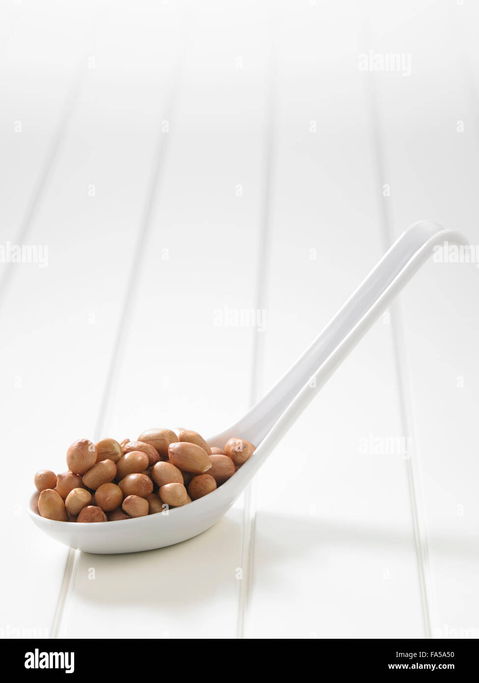 Goober ground nuts hi-res stock photography and images - Alamy