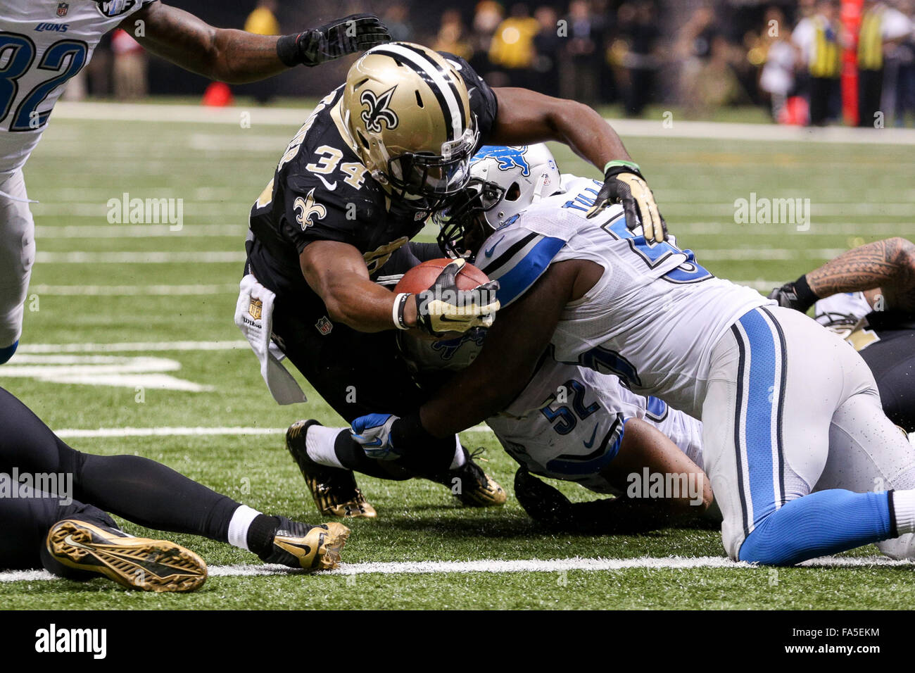 New Orleans, Louisiana, USA. 21st Dec, 2015. New Orleans Saints running ...
