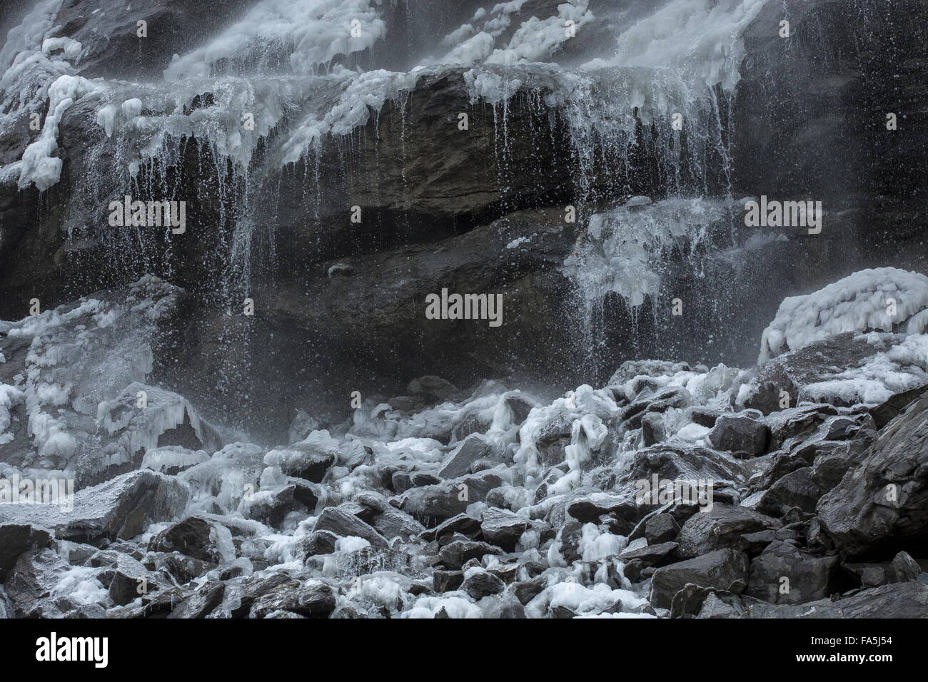 Freezing waterfall at about 3000m on the italian slopes of the ...