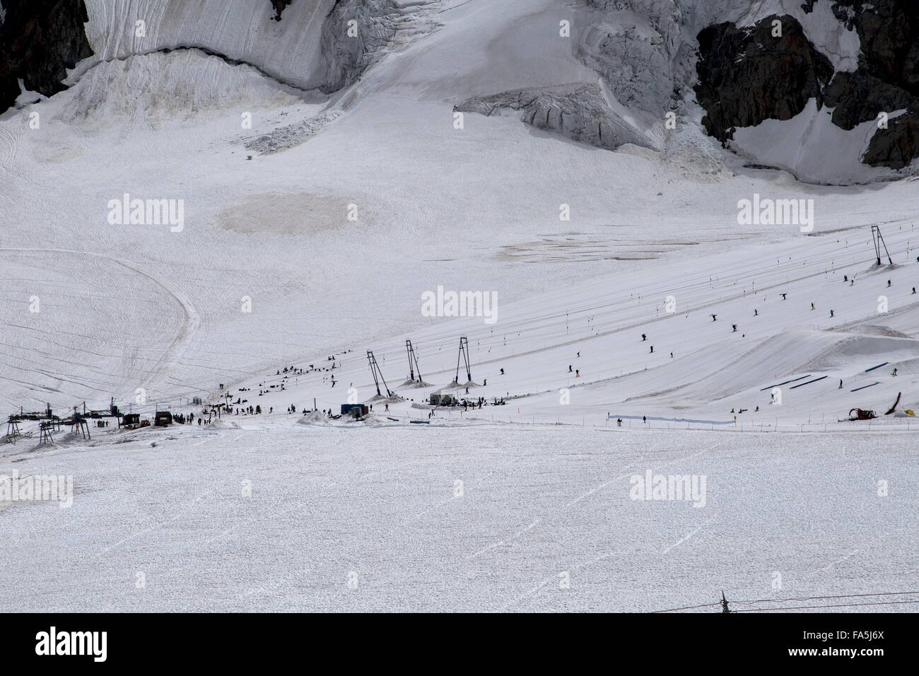 The Plateau Rosa high altitude ski area on the slopes of the Matterhorn ...
