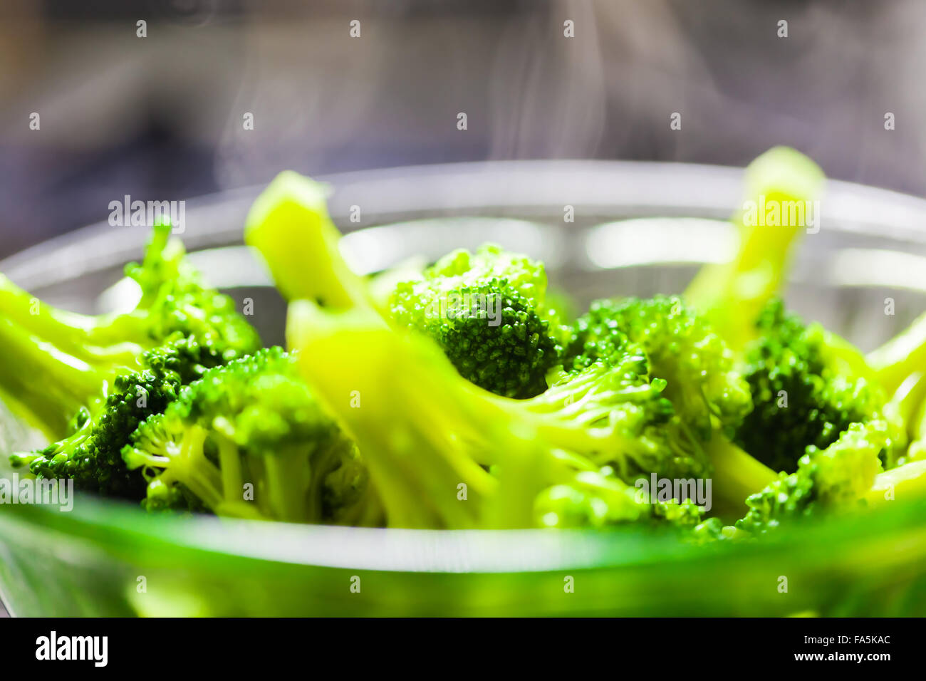 Boiled broccoli hi-res stock photography and images - Alamy