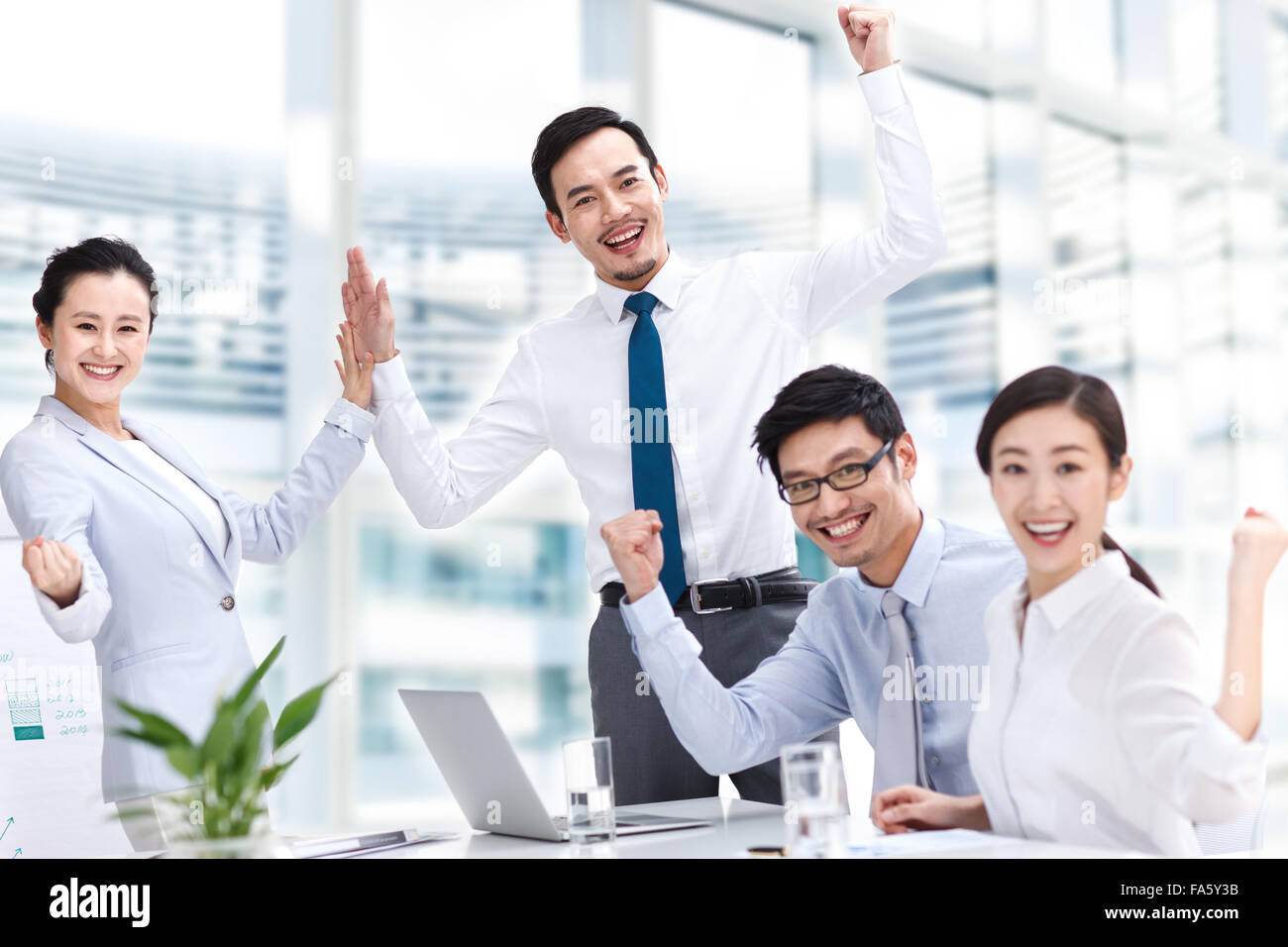 Women cheering hi-res stock photography and images - Alamy