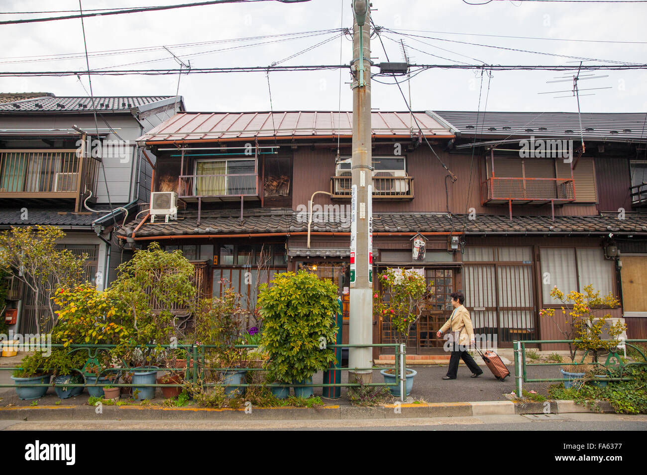 Yanaka street life hi-res stock photography and images - Alamy