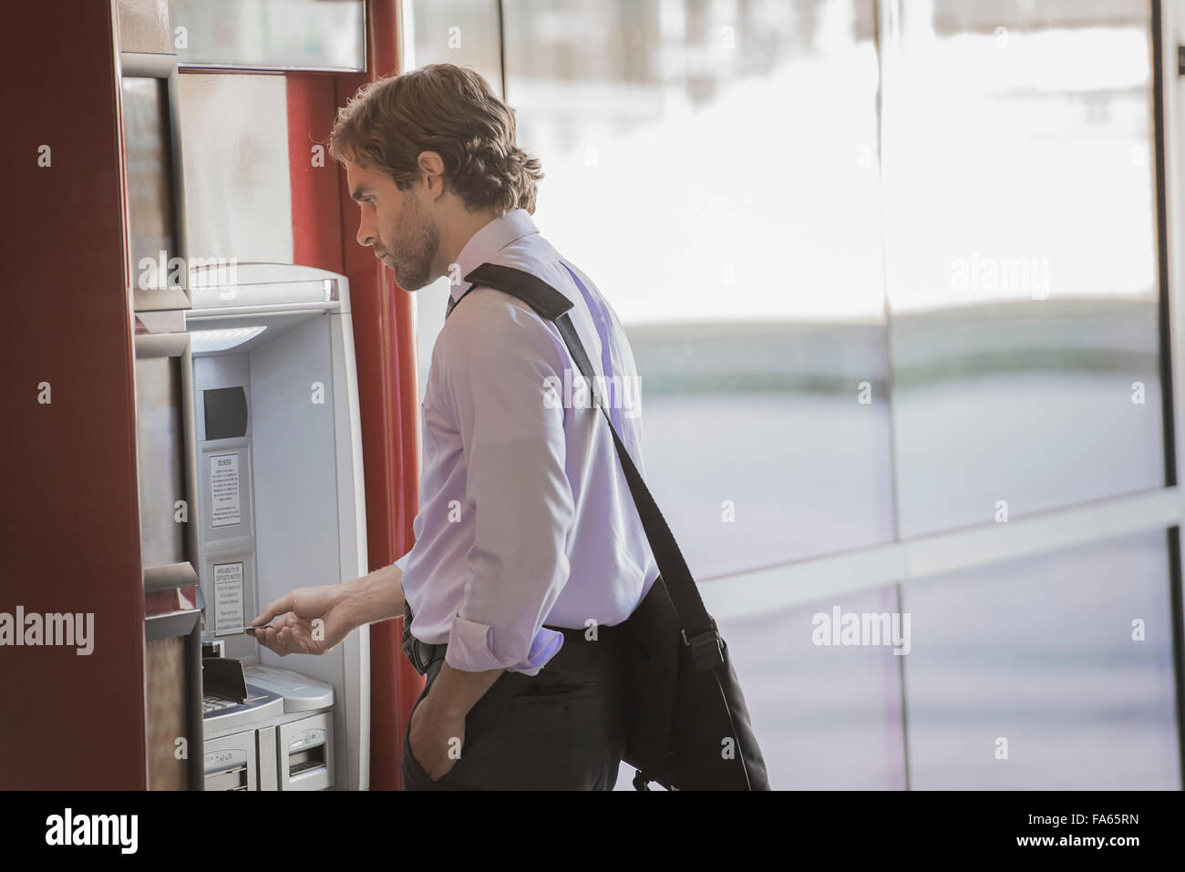 Using atm man hi-res stock photography and images - Alamy