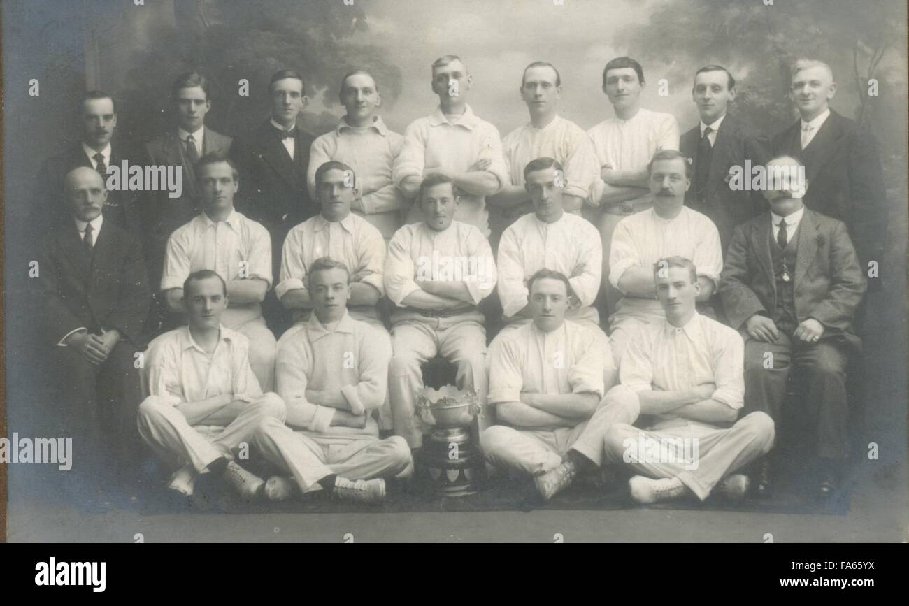 Sport cricket 1900s hi-res stock photography and images - Alamy