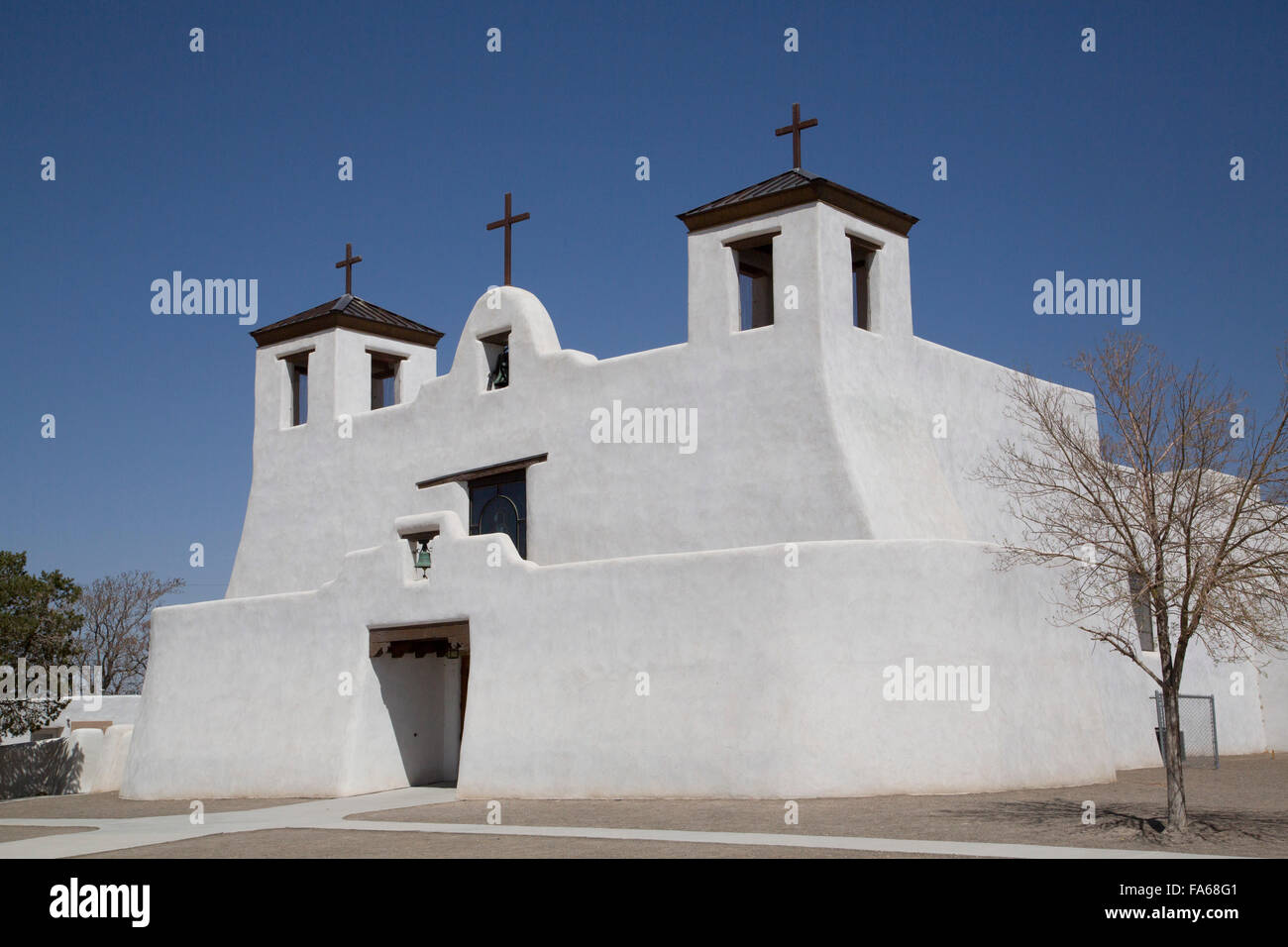 Isleta Pueblo, Saint Augustine Mission, originally built in 1612, New ...