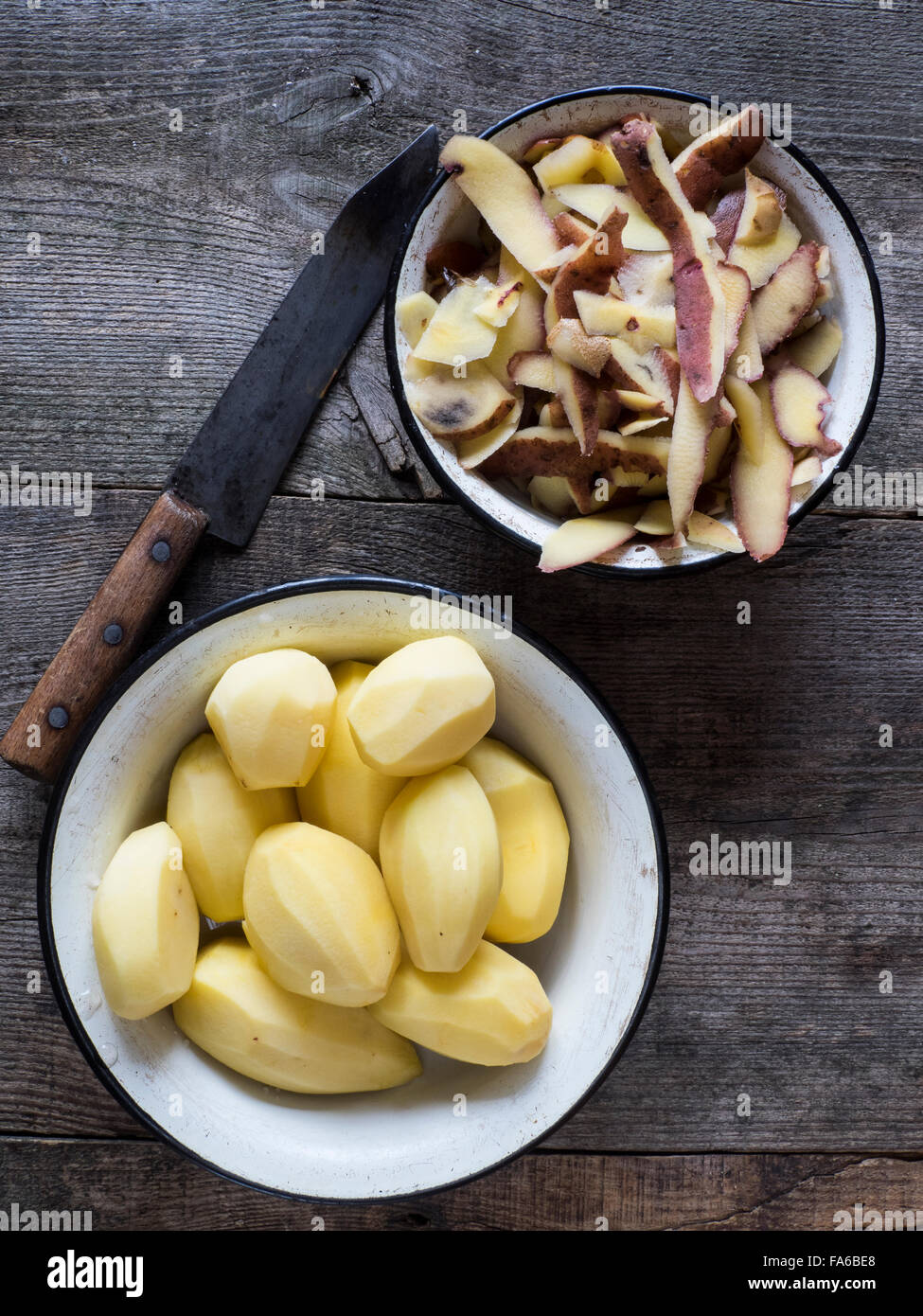 Peeled potato texture hi-res stock photography and images - Alamy