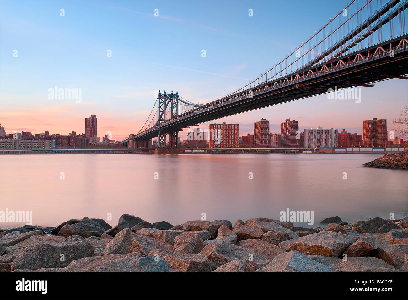 Manhattan Bridge across the East River, New York, United States Stock ...