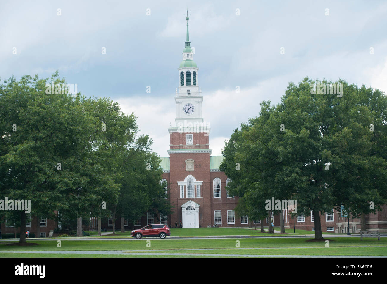 Dartmouth college new hampshire green hi-res stock photography and ...