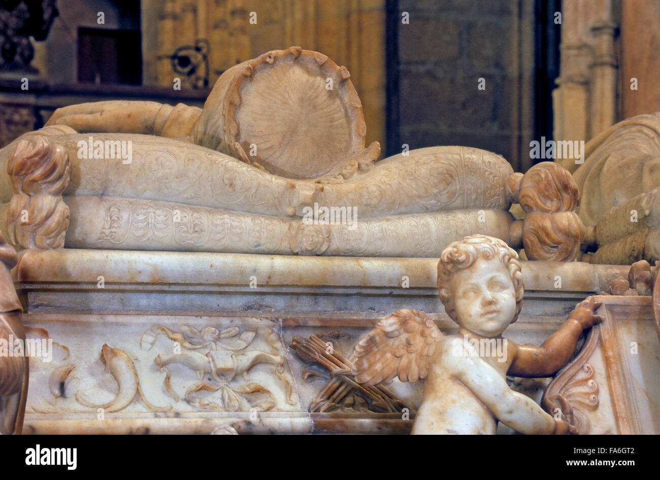 royal mausoleum.Tomb of the Catholic Monarchs.Detail of the Queen ...
