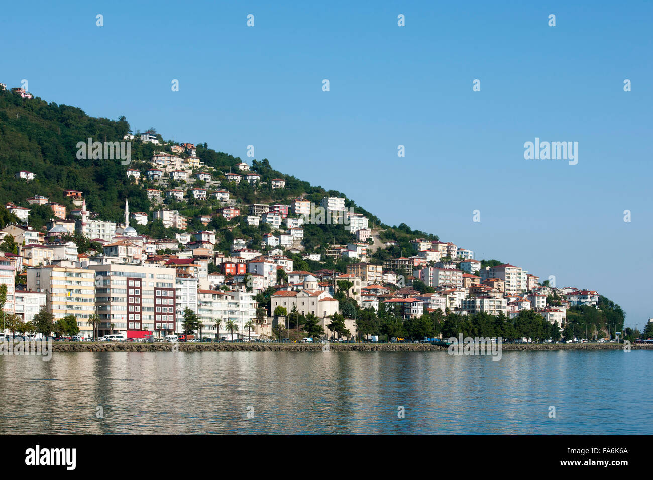 Türkei, östliche Schwarzmeeküste, Ordu, Blick auf die Stadt Richtung ...