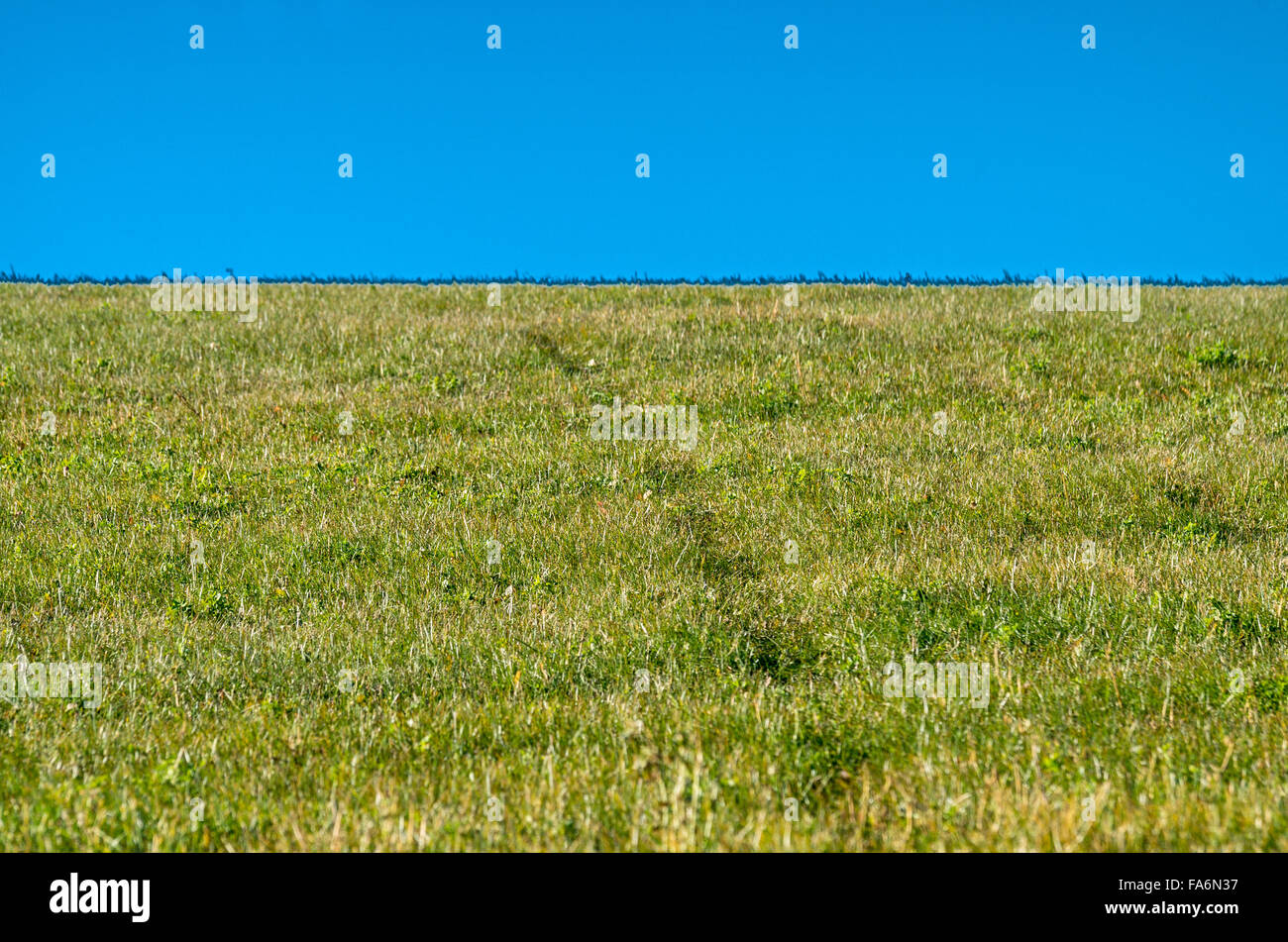 Beautiful shot blue hills hi-res stock photography and images - Alamy