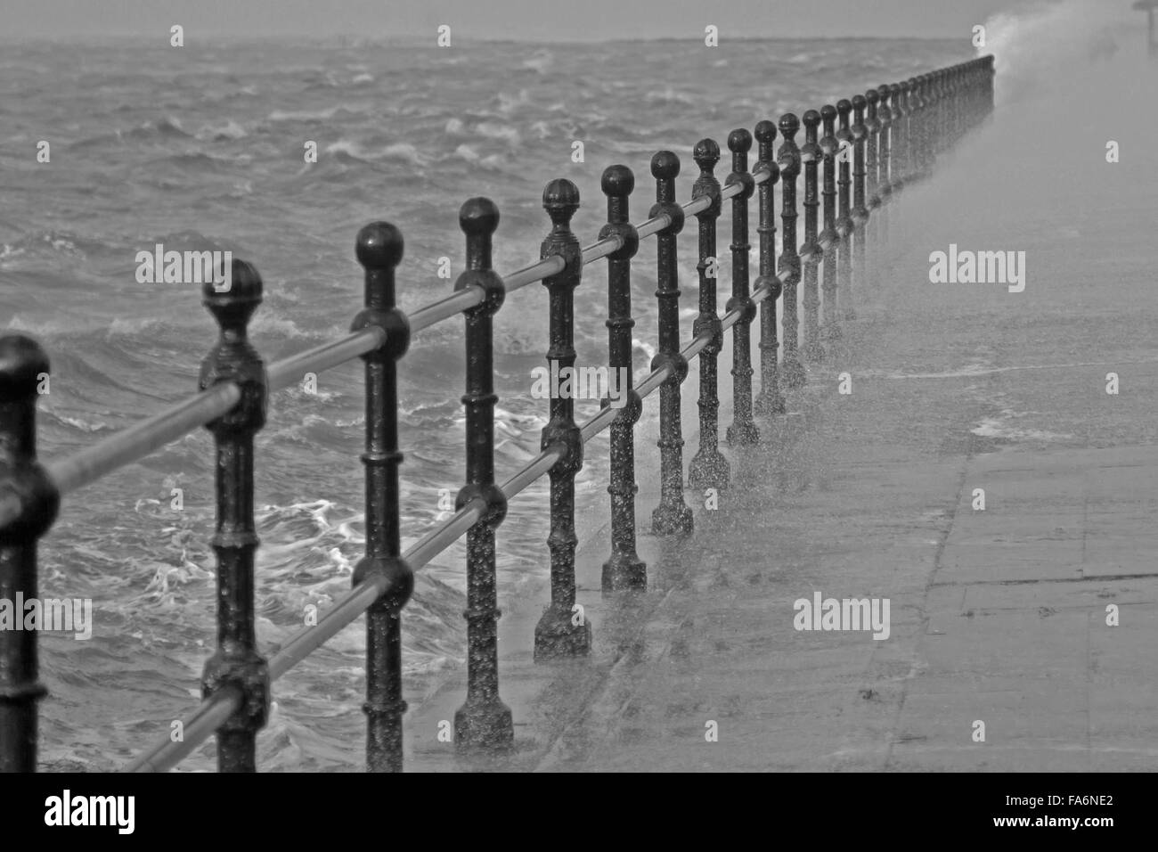 Cheshire railings hi-res stock photography and images - Alamy