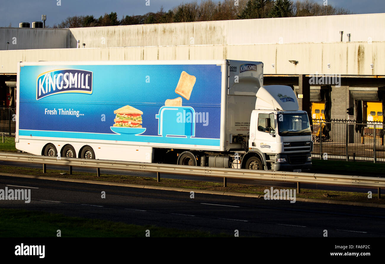 Articulated goods vehicle High Resolution Stock Photography and Images ...