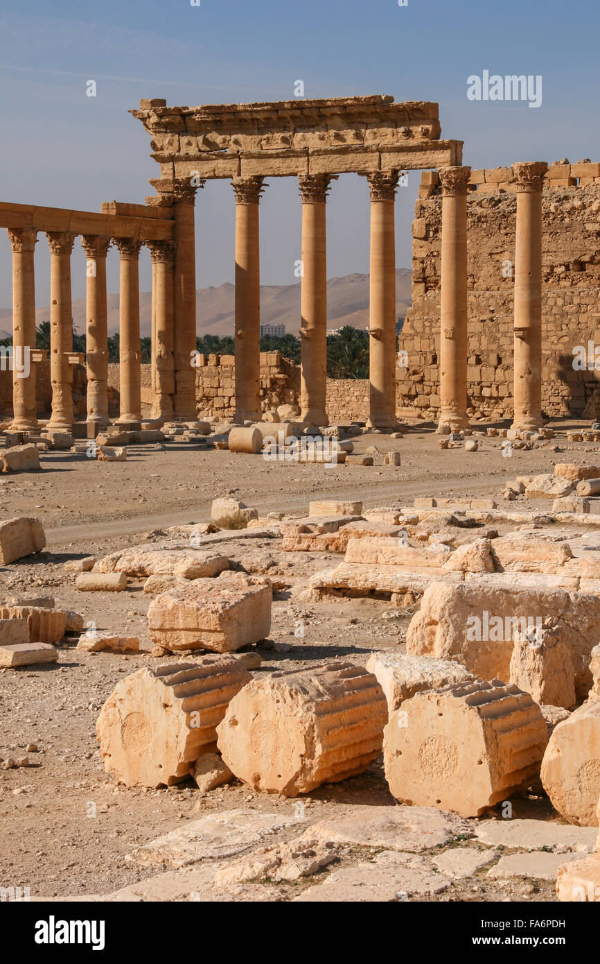 Palmyra temples hi-res stock photography and images - Alamy