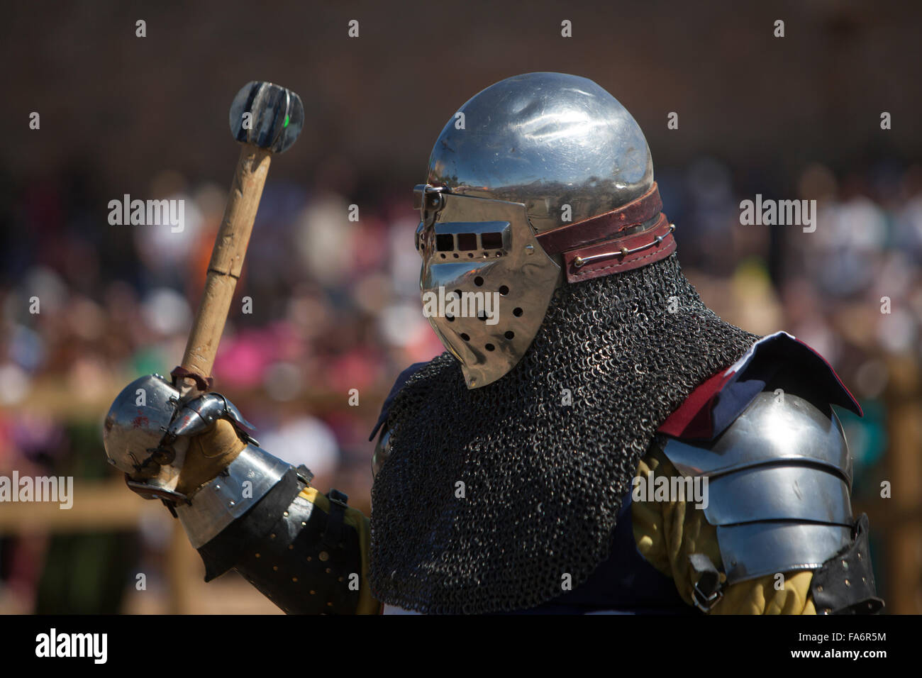 Medieval armor hi-res stock photography and images - Alamy