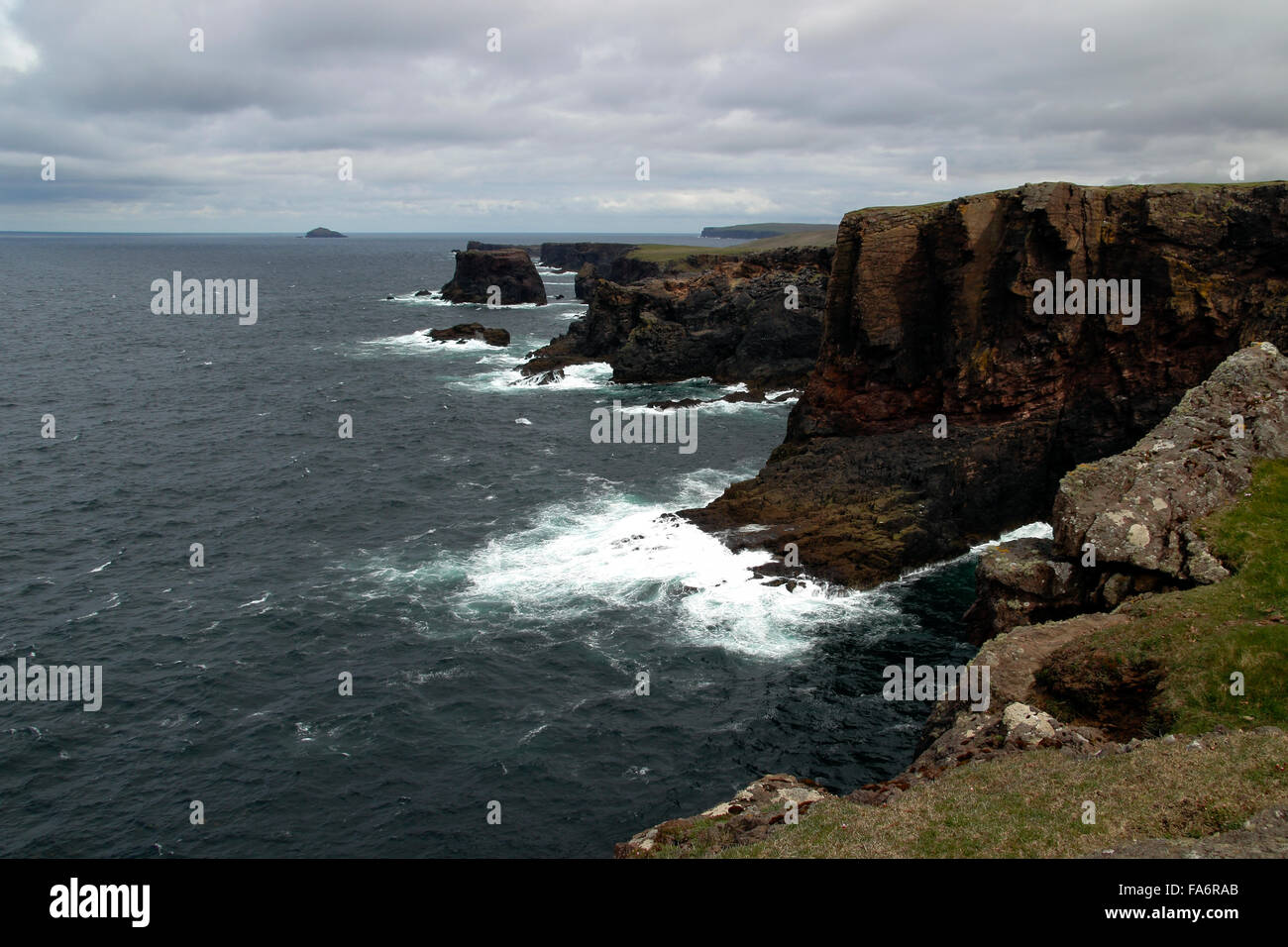 Eshaness Cliffs near Calder’s Geo, Northmavine peninsula Mainland ...