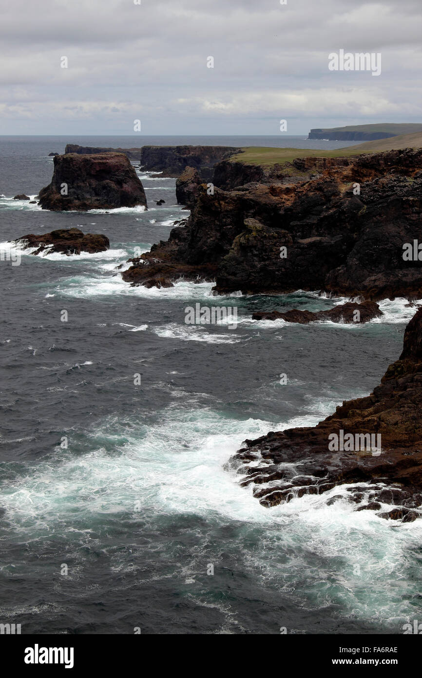 Eshaness Cliffs near Calder’s Geo, Northmavine peninsula Mainland ...