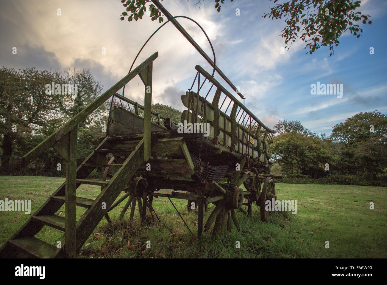 Abandoned Ruined broken down cart Stock Photo - Alamy