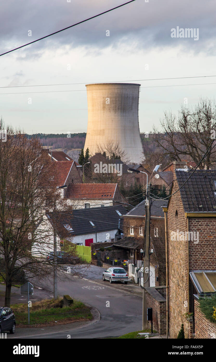 The Belgian nuclear power plant Tihange, 3 pressurized water reactor ...