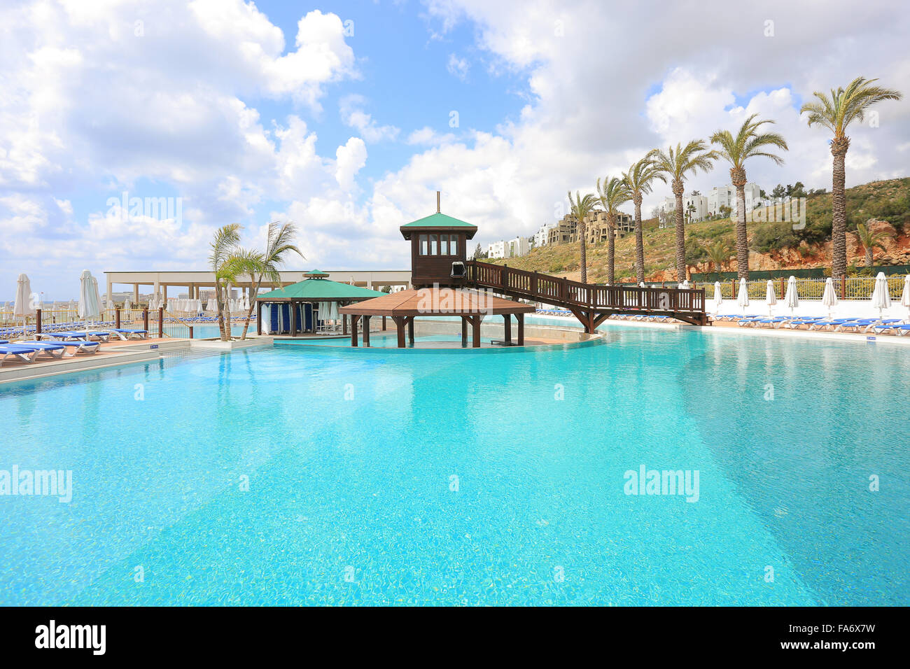 Swimming pool and resort Stock Photo - Alamy