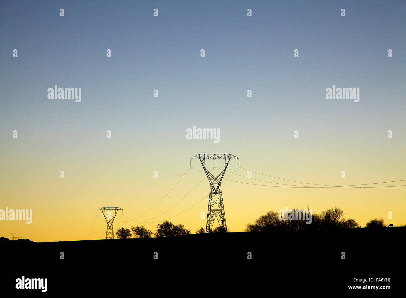 Electric pylons at night hi-res stock photography and images - Alamy