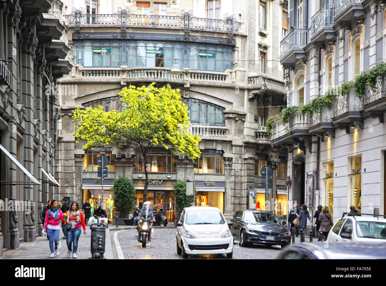 Naples italy street hi-res stock photography and images - Alamy
