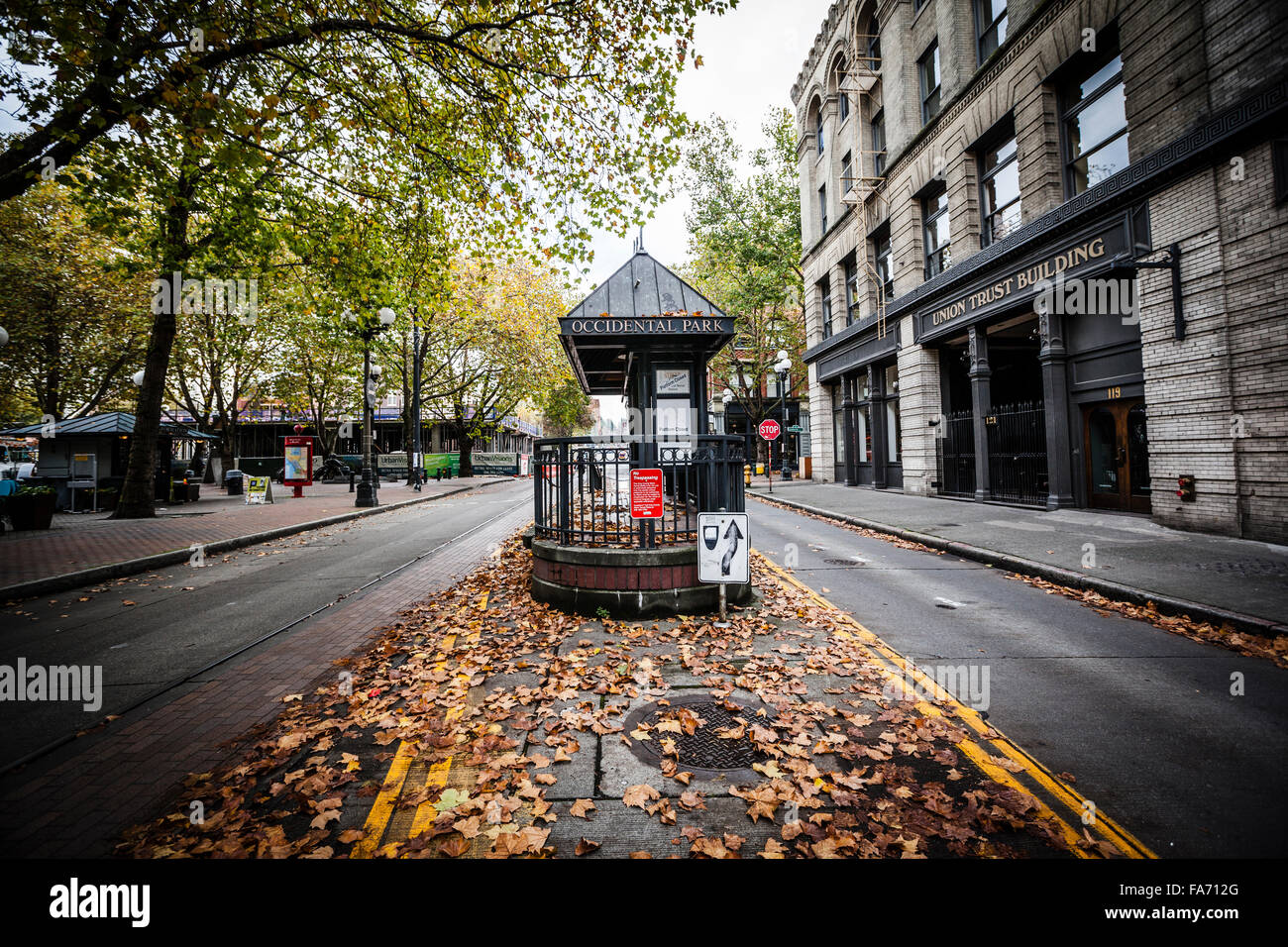Vintage seattle pioneer square hi-res stock photography and images - Alamy