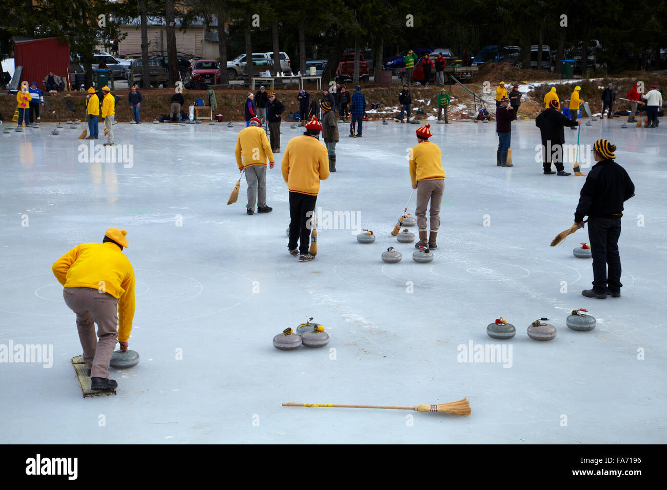 Bonspiels hi-res stock photography and images - Alamy