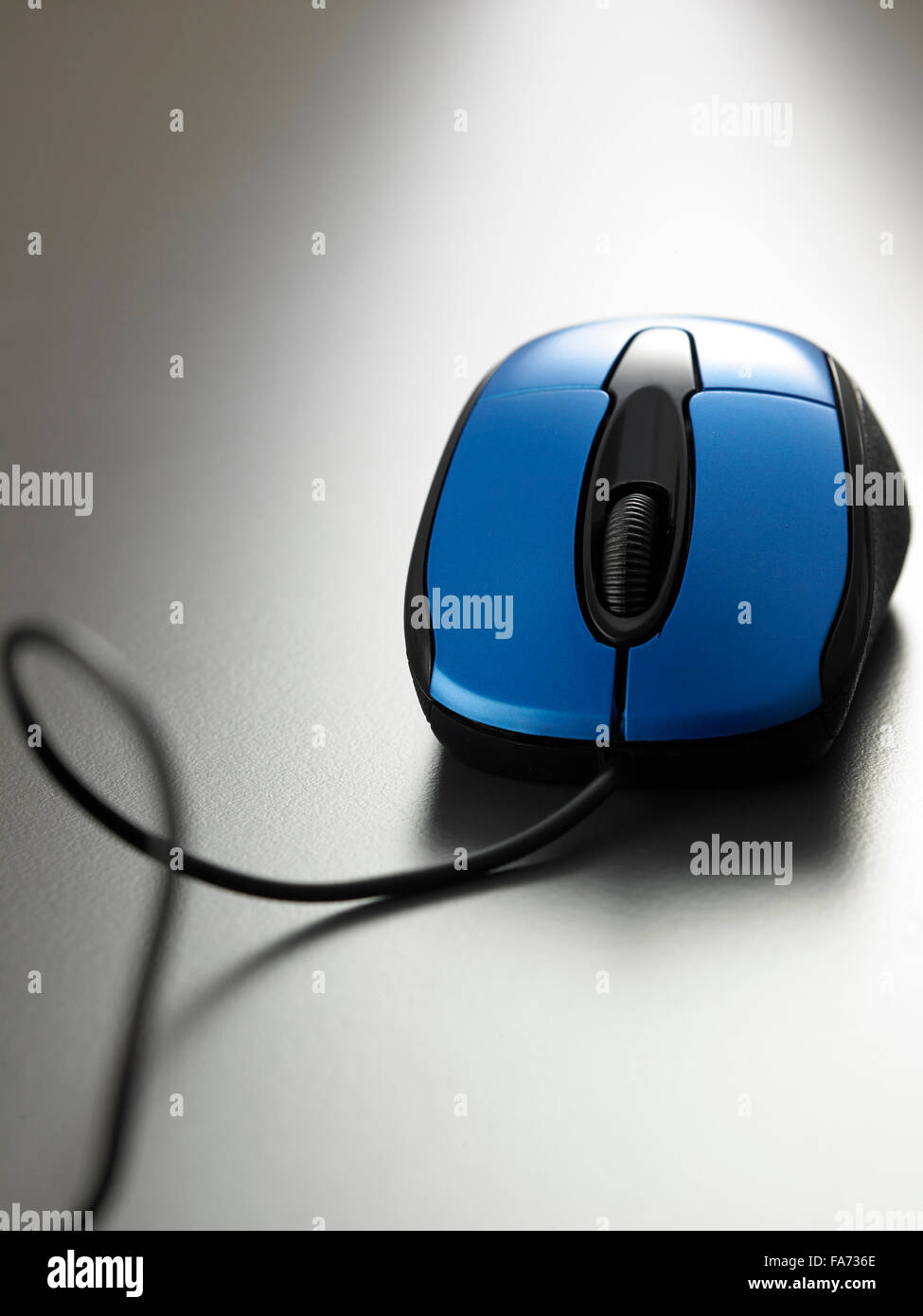 Wired mouse hi-res stock photography and images - Alamy