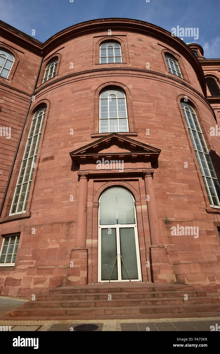 Frankfurt am Main is the largest city in the German state of Hessen and ...