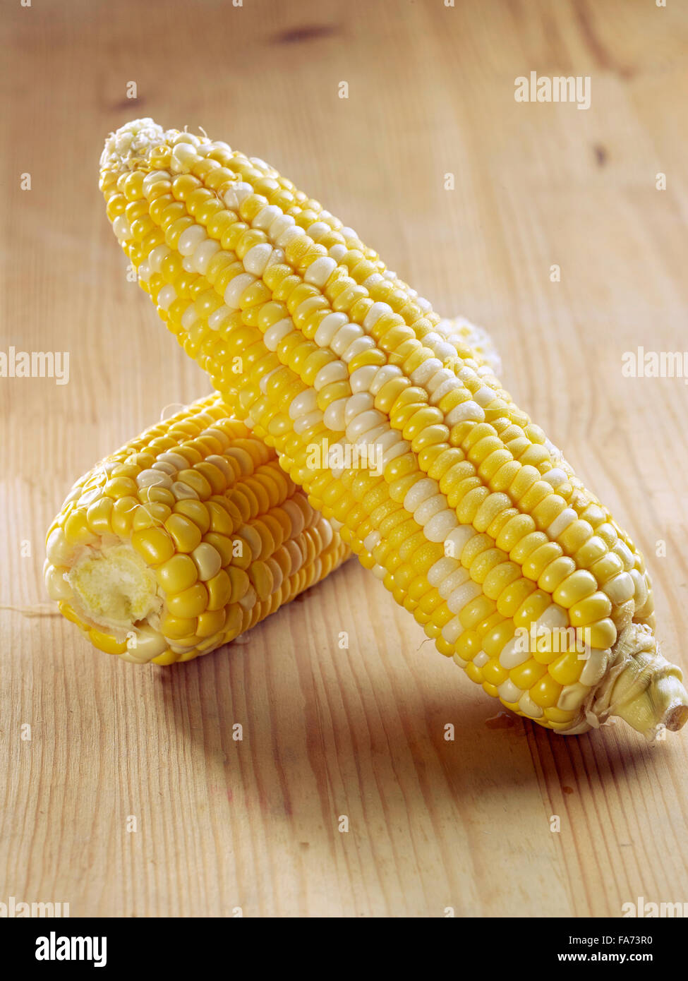 Ear corn isolated hi-res stock photography and images - Alamy