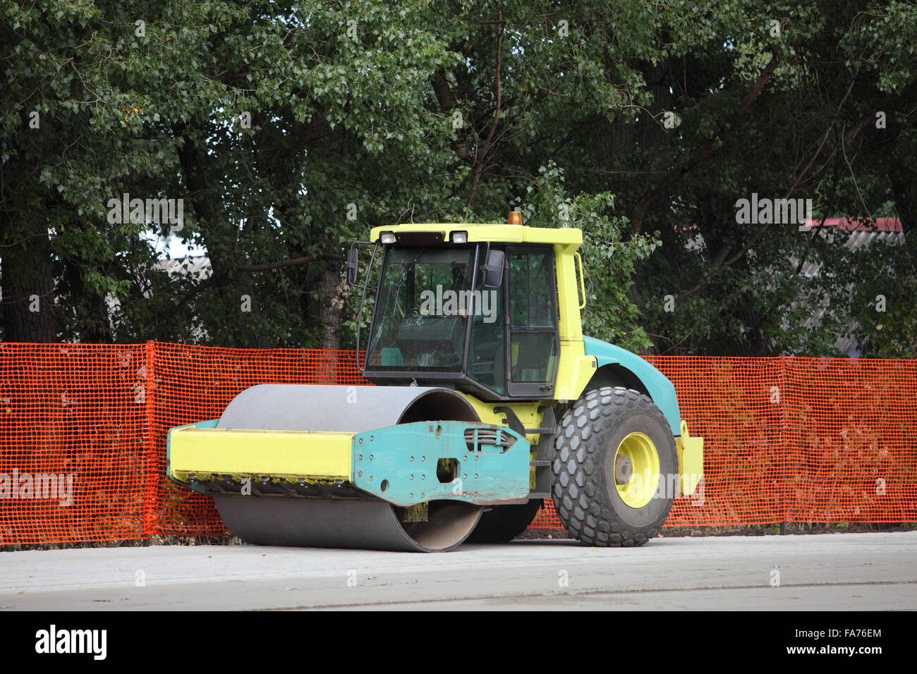 Compacting roller hi-res stock photography and images - Alamy