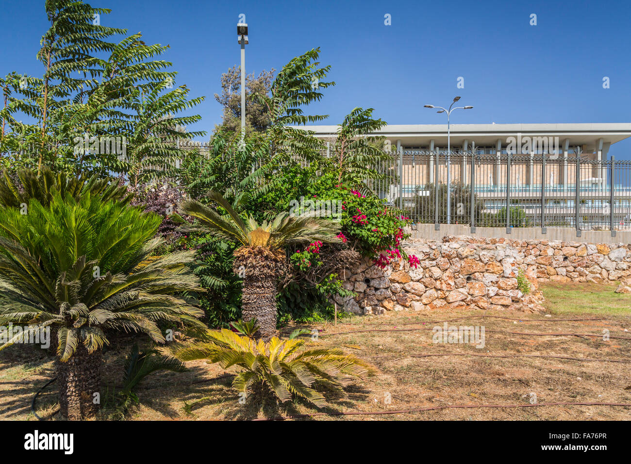The israeli knesset (parliament) hi-res stock photography and images ...