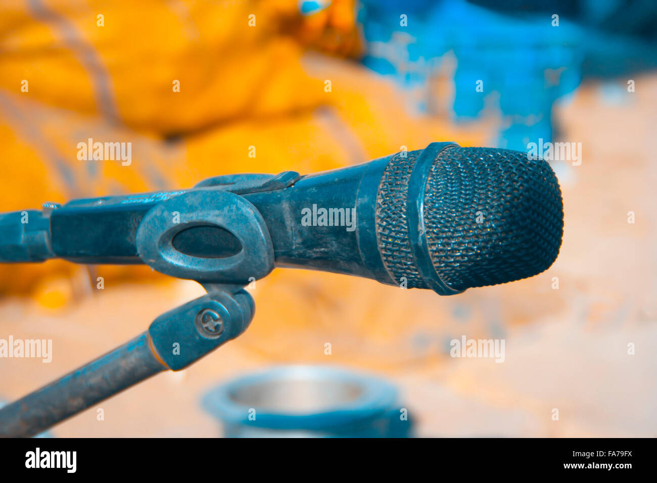 The age old microphone Stock Photo - Alamy